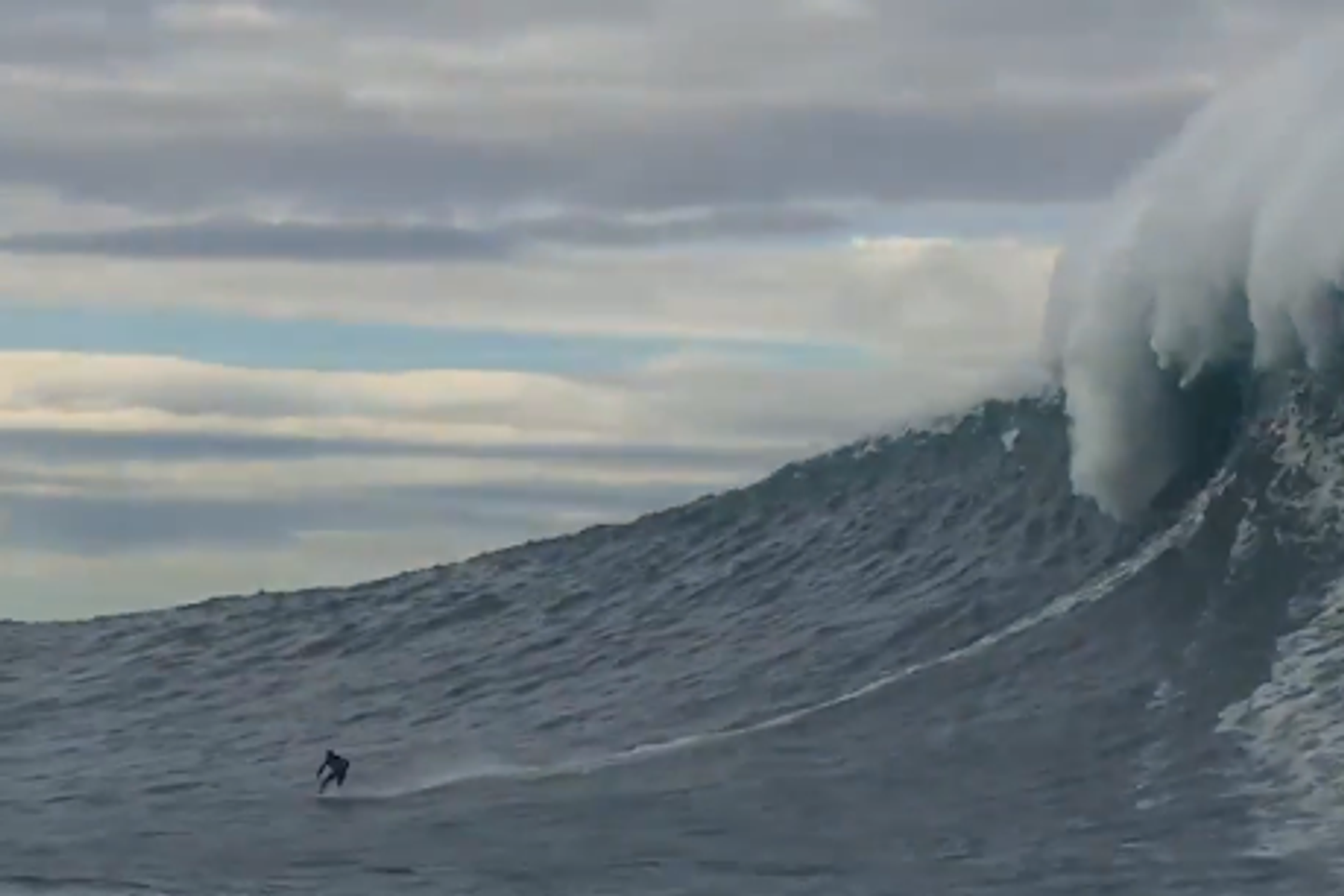 Surf : la vague basque de Belharra s'est réveillée