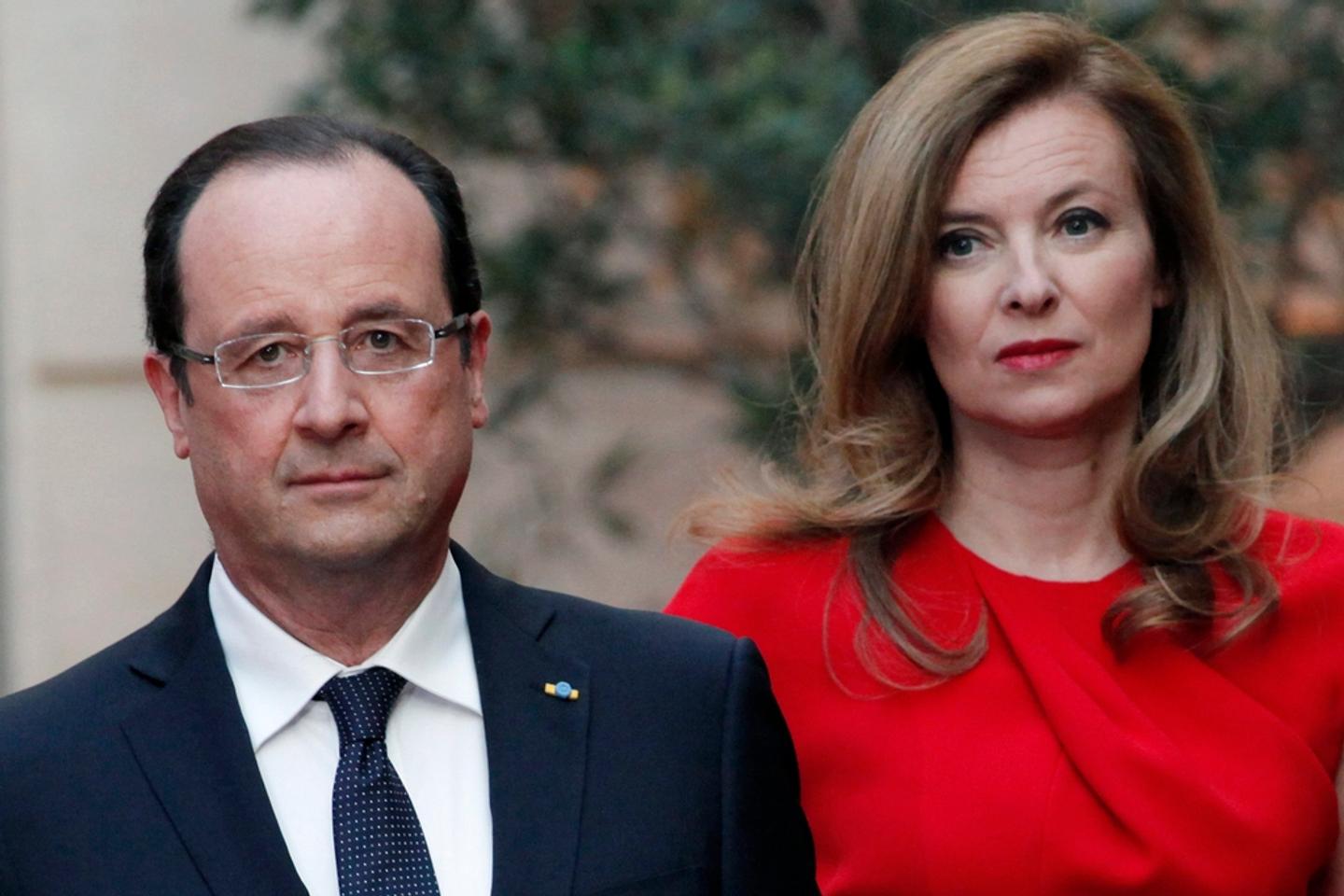 Trierweiler publie un livre où se mêlent l'intime et la politique