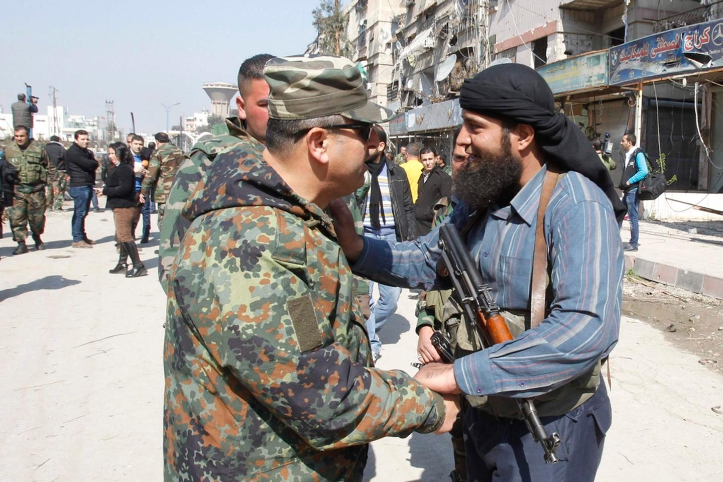 Syrie : l'armée et les rebelles signent des armistices autour de Damas