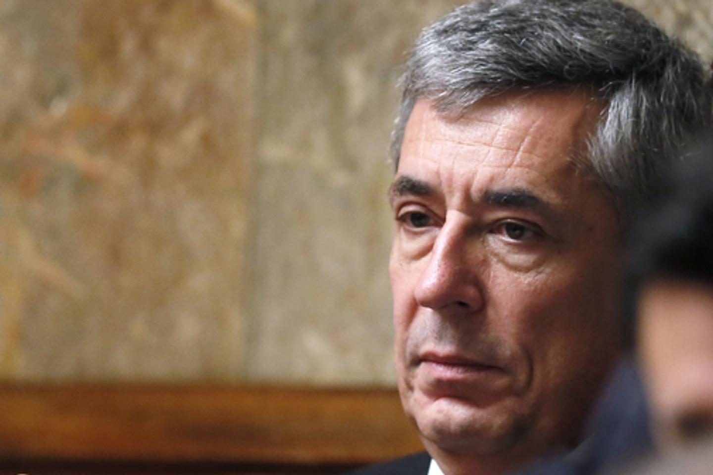 Guaino, attaqué par Juppé sur l'Europe, ne quittera pas l'UMP