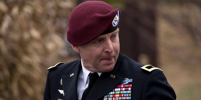 Aux Etats-Unis, un général accusé de viol et d'adultère est blanchi