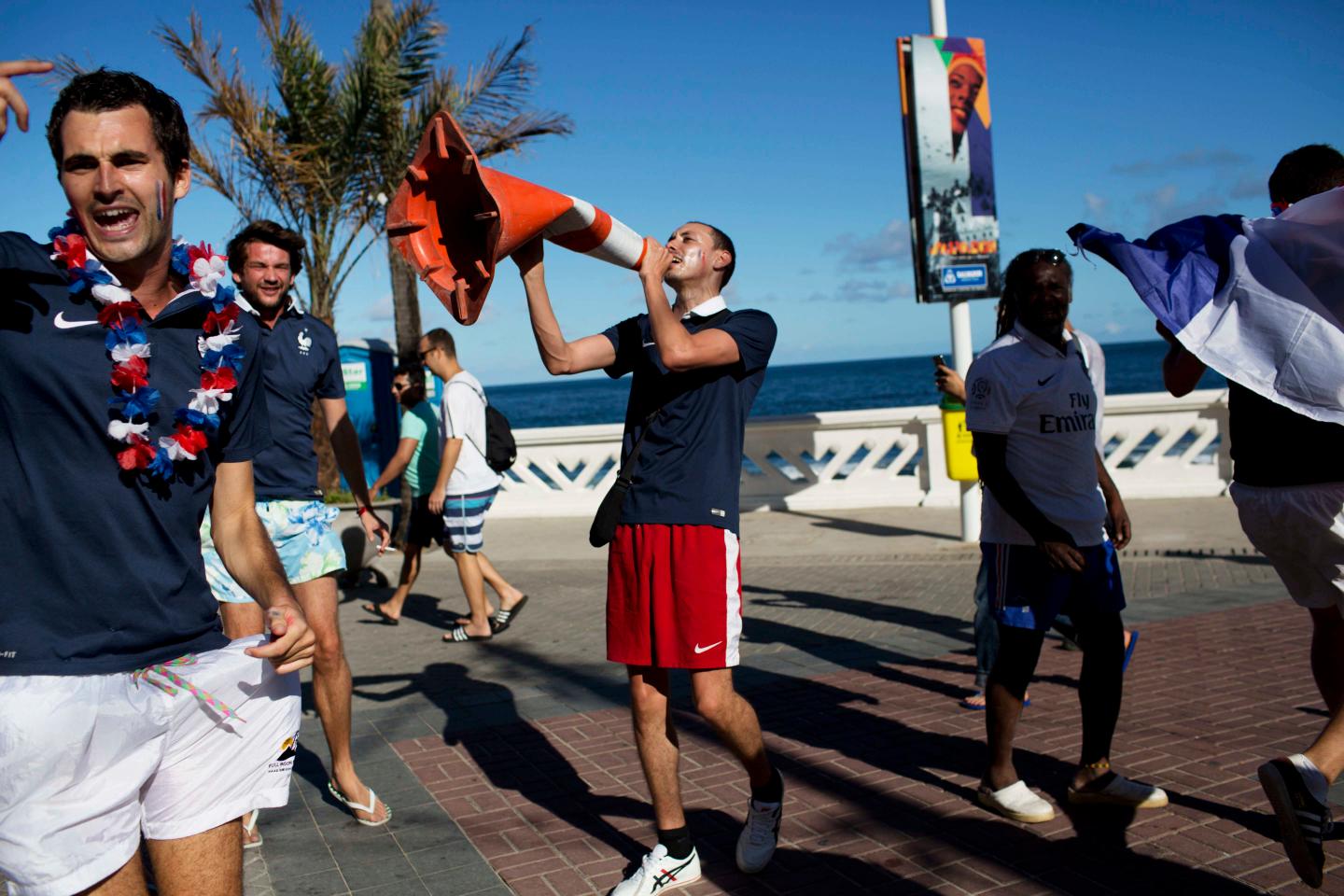 Vingt-quatre heures sur la planète foot