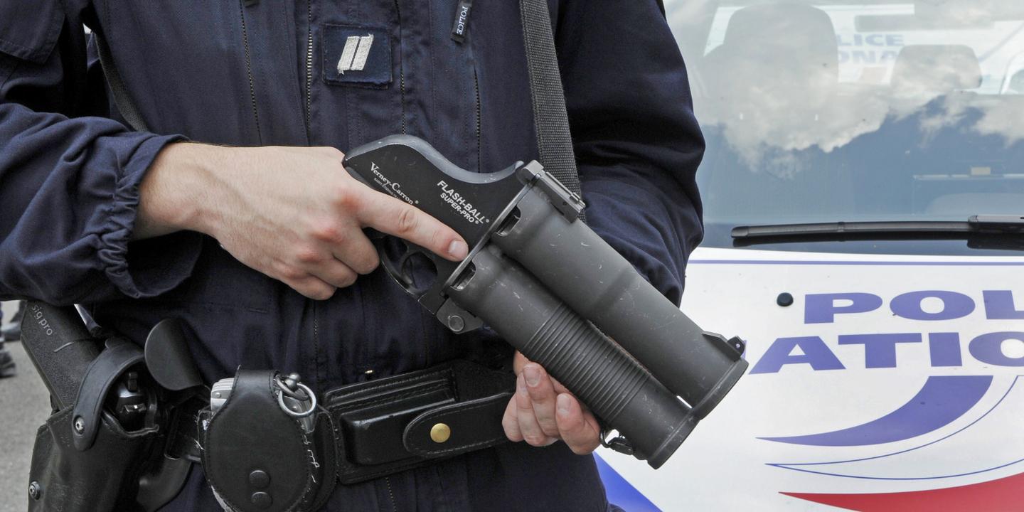 Pourquoi des policiers ont été renvoyés en correctionnelle pour un tir ...