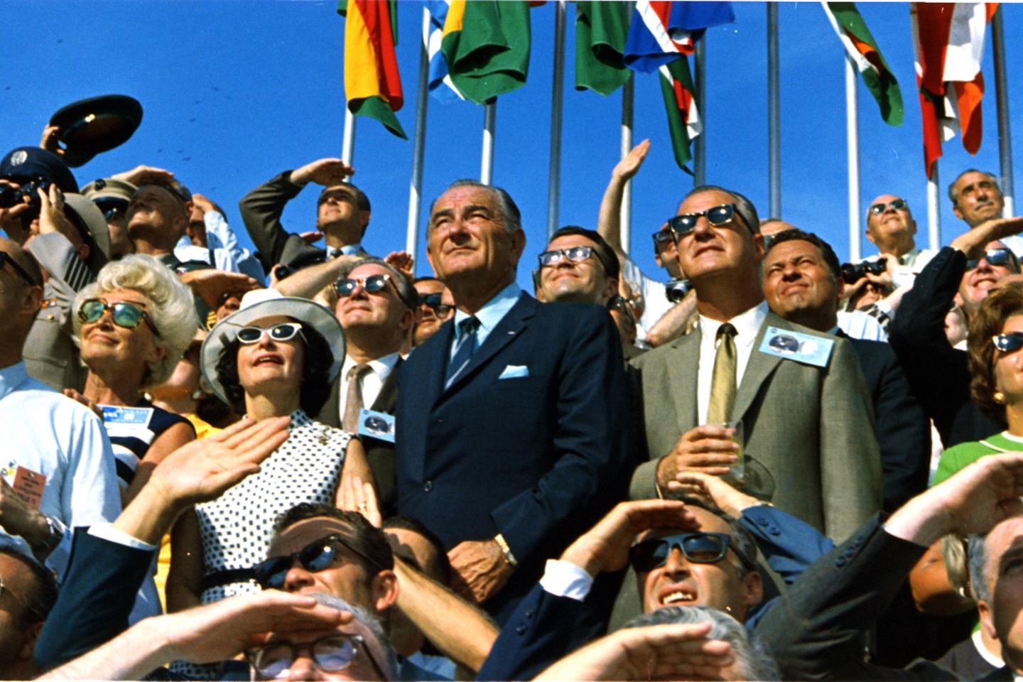 « Moonwalk One » : un petit pas pour Armstrong, un grand film