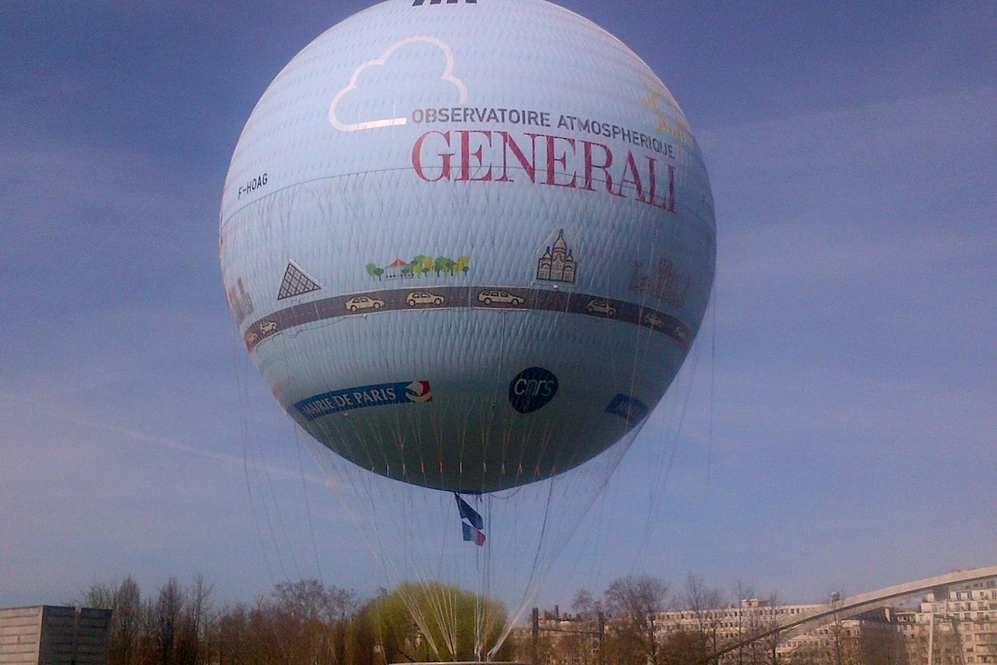 Un laboratoire volant pour analyser la qualité de l'air parisien