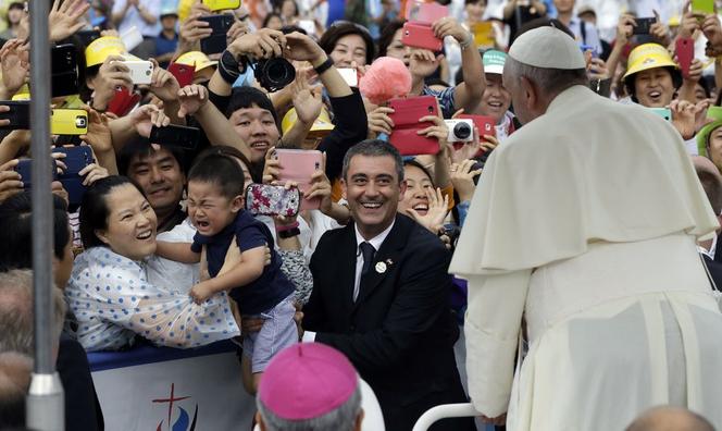 Le pape François appelle à la « réconciliation de la famille coréenne