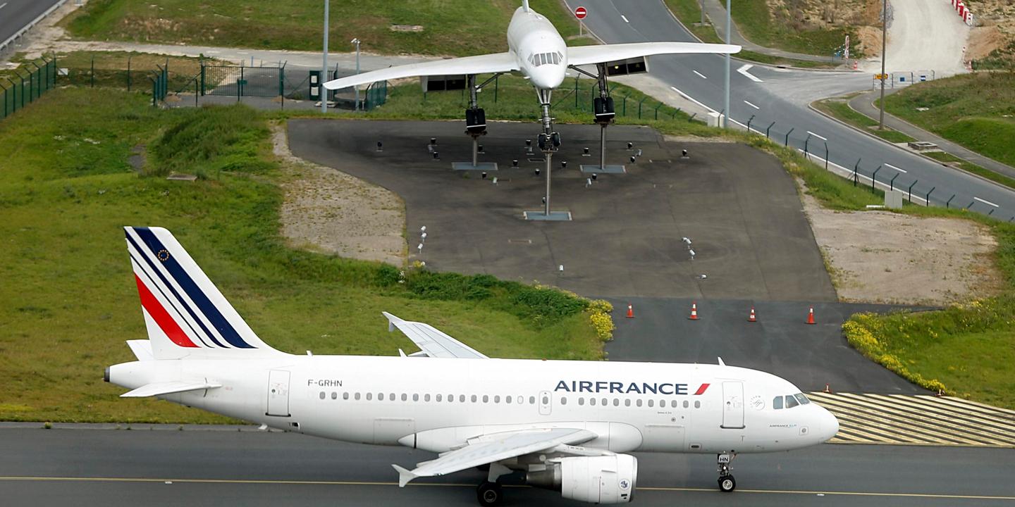 Plus de cent professionnels de santé alertent sur le bruit aérien : « C ...