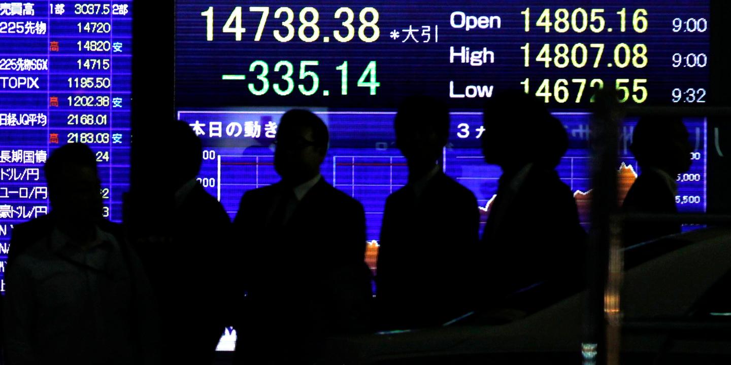 Pourquoi les Bourses mondiales dévissent