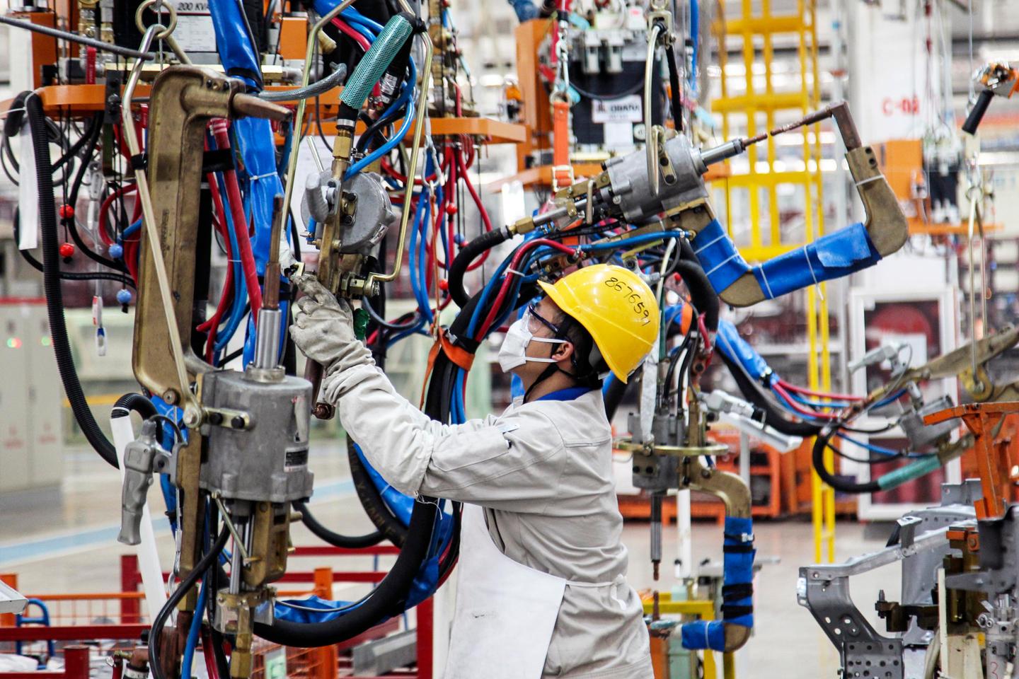 La production industrielle établit un nouvel ordre mondial