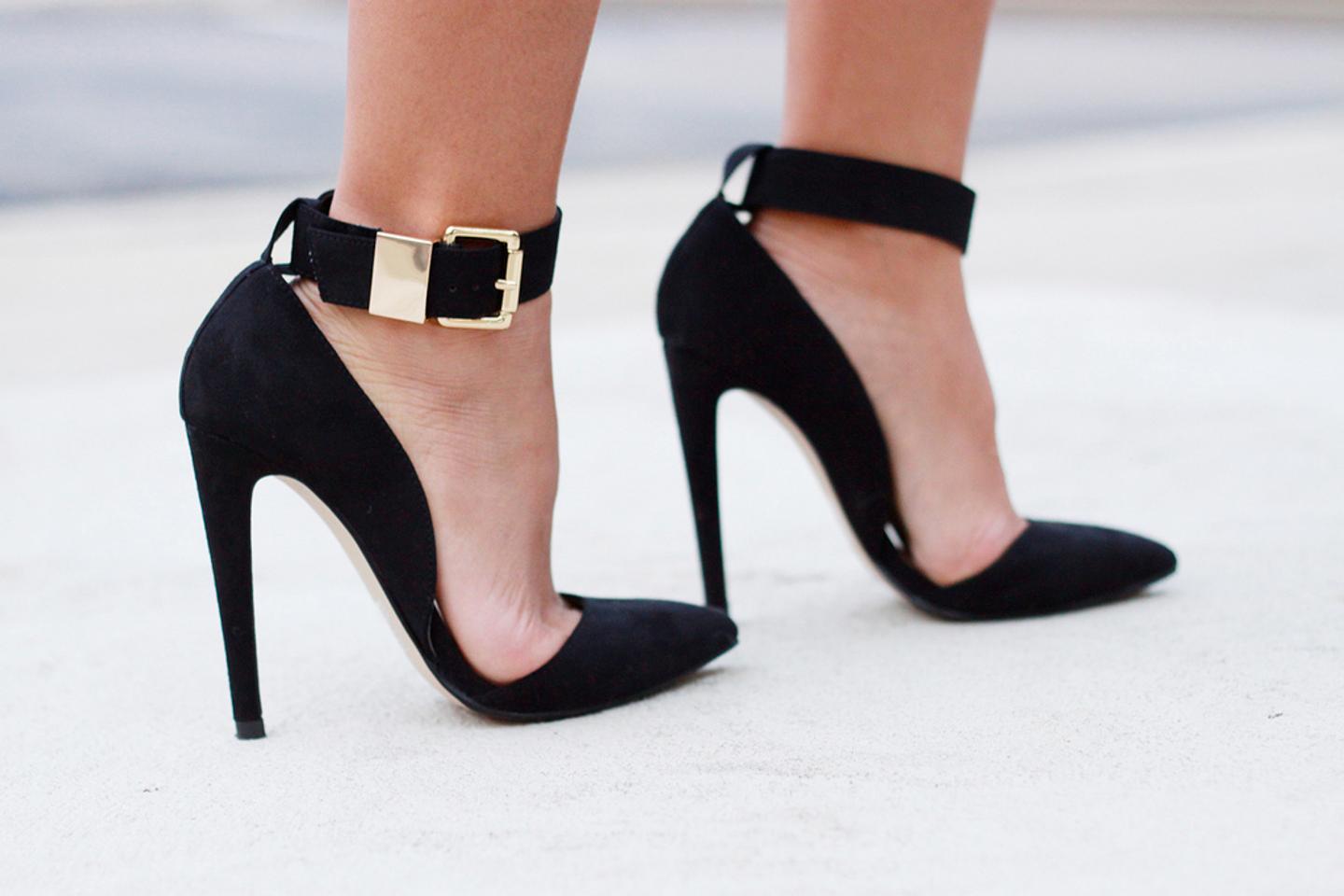 Des hauts talons pour attirer les étalons