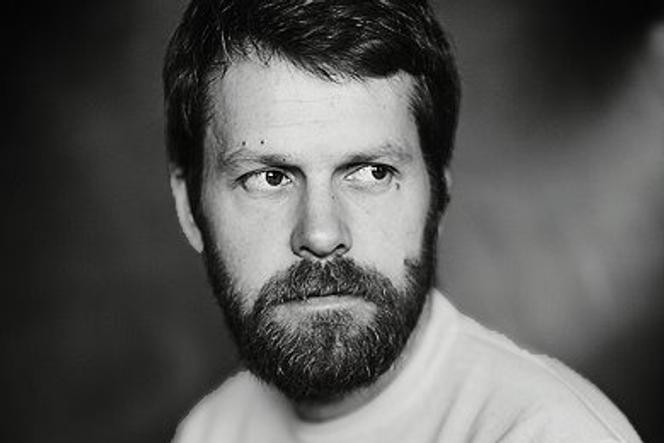 Martino Gamper habille Prada