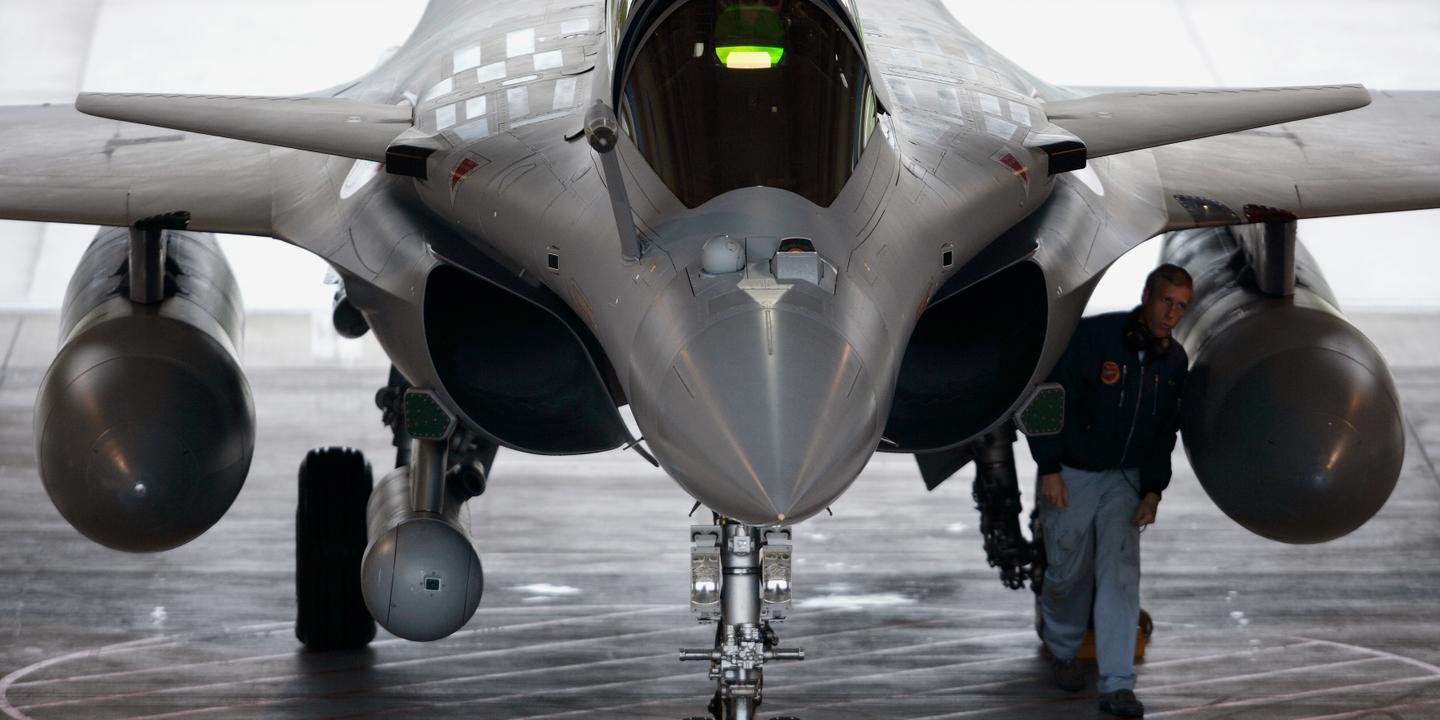 Le Rafale remporte « son premier contrat à l'export », se félicite ...