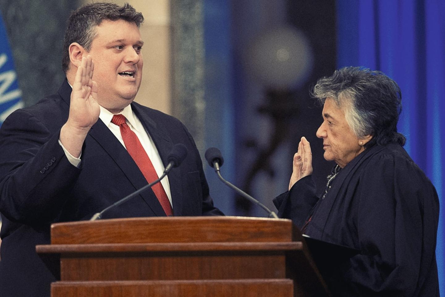 Matt Adamczyk, l'élu qui veut s'éjecter lui-même