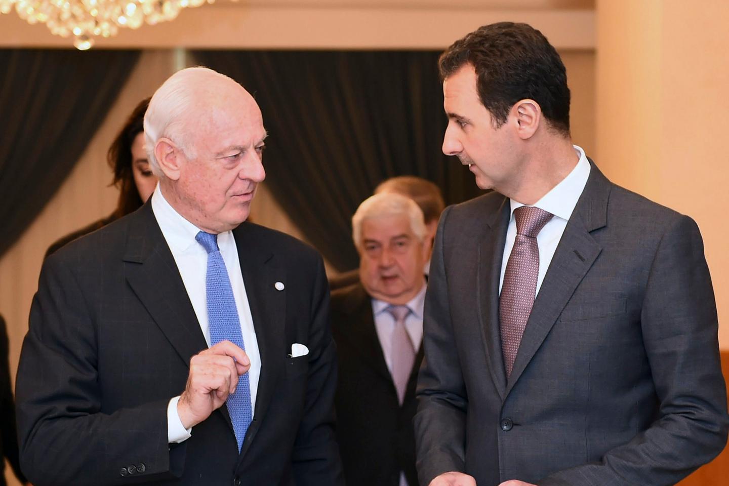 François Hollande réaffirme sa ligne anti-Assad