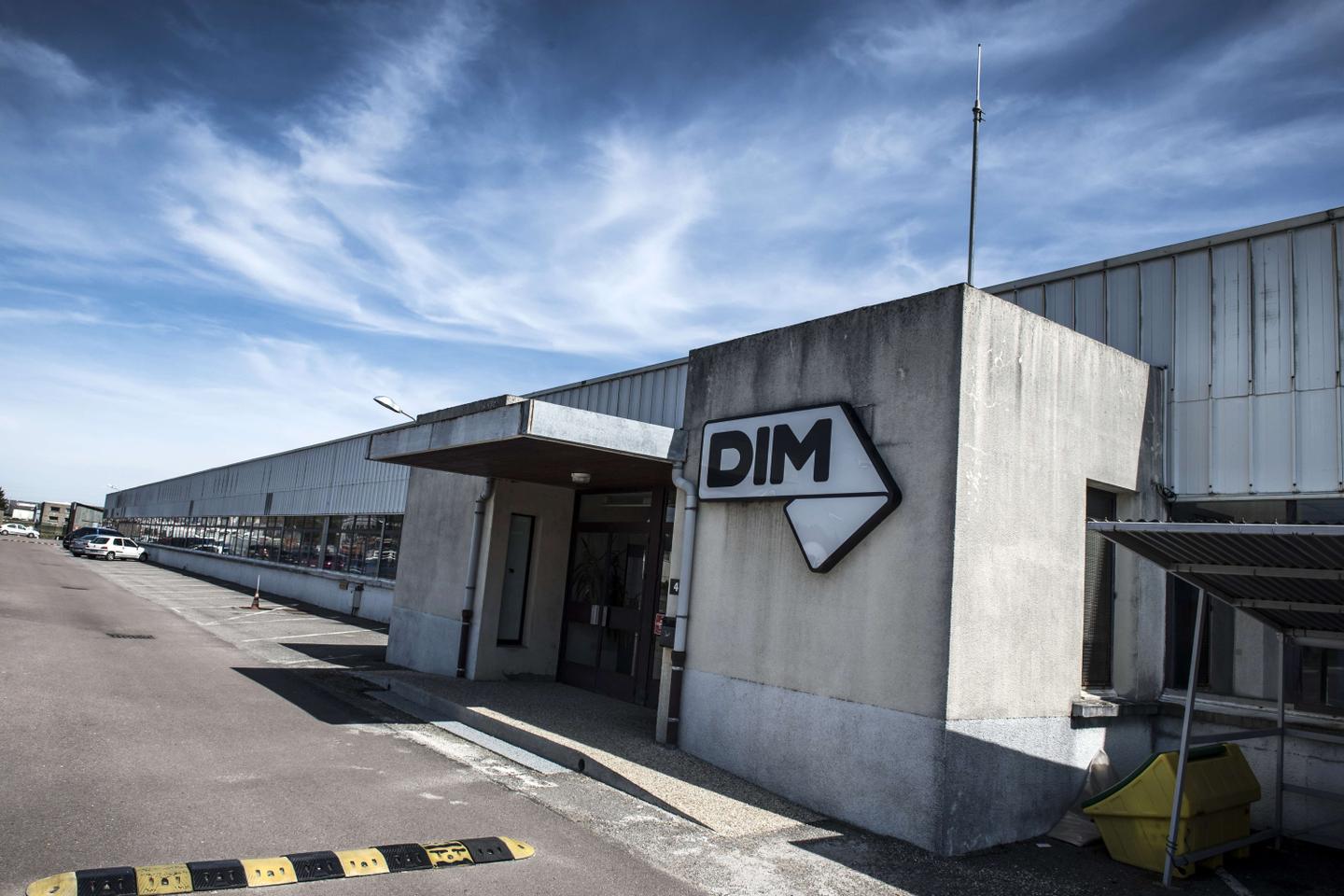 Dim : suppression de 265 postes