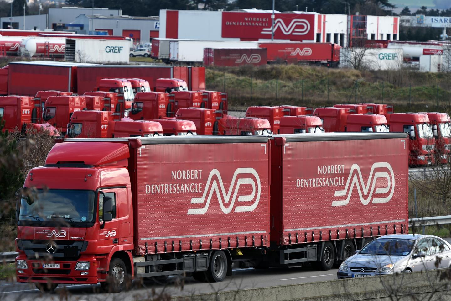 Transport routier : Norbert Dentressangle passe sous pavillon américain
