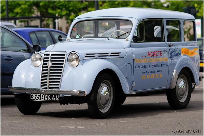Ces fourgonnettes qui racontent la France