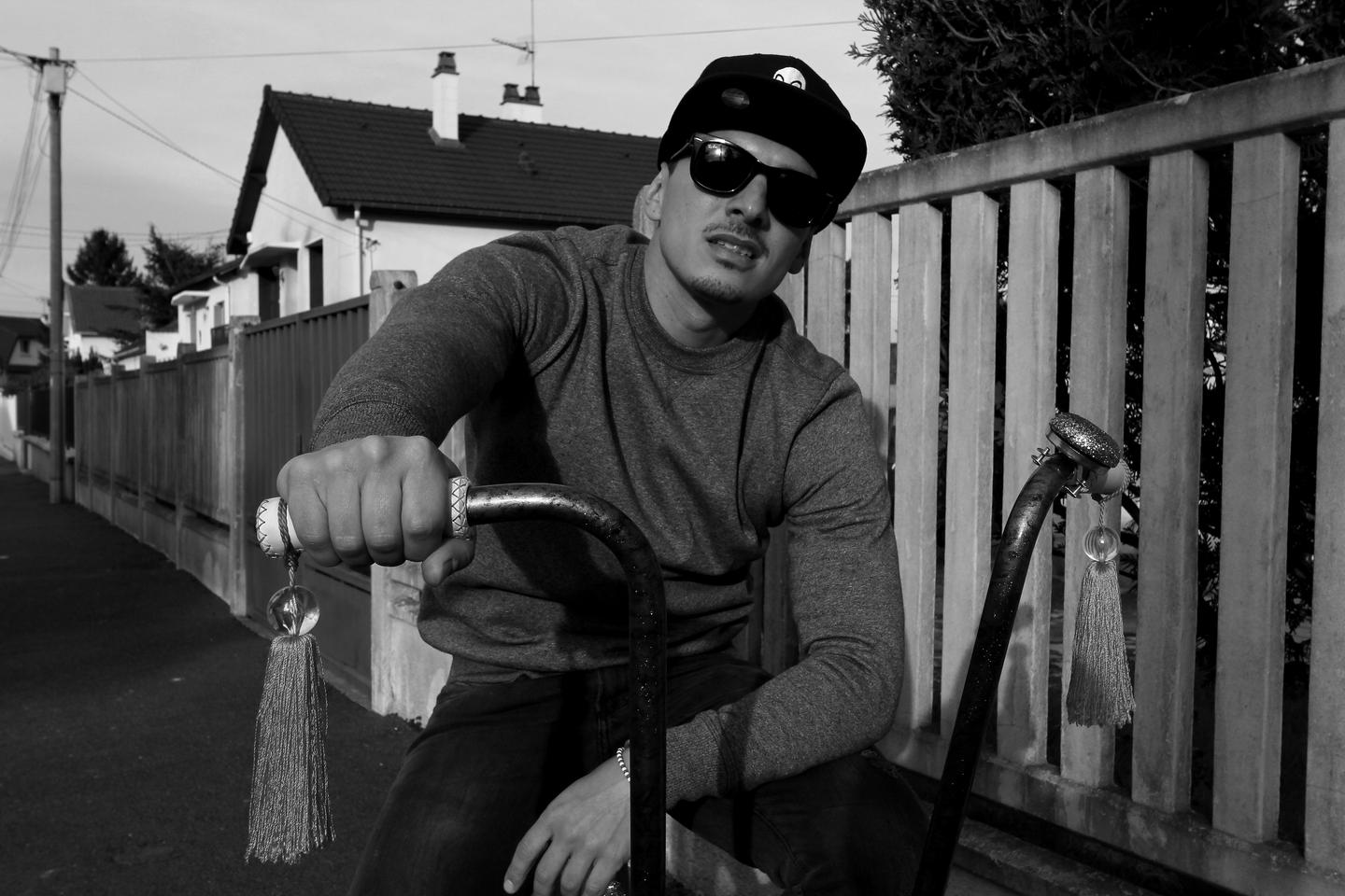 Rocca, le rap en deux versions originales