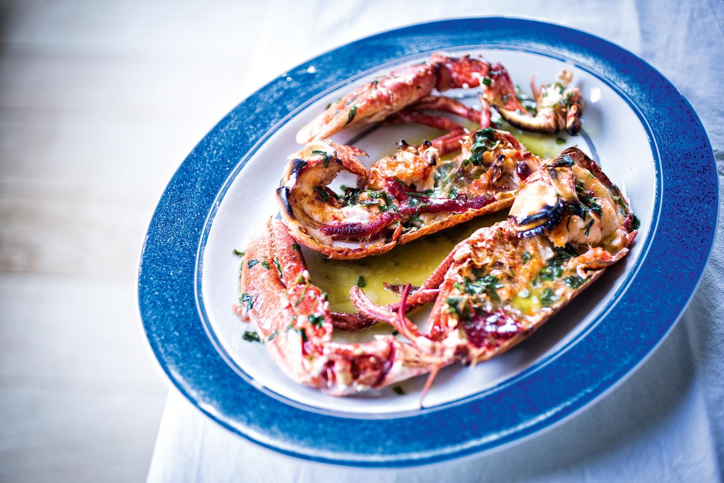 Homard grillé au beurre d’estragon : la recette de Sophie Le Bouleise Mise
