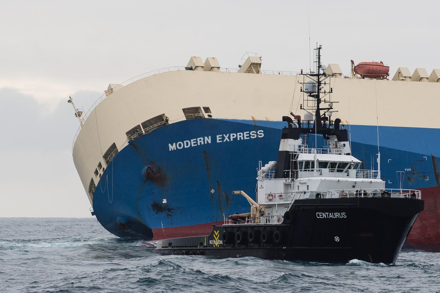 « Modern-Express » : le point sur les opérations de remorquage du cargo