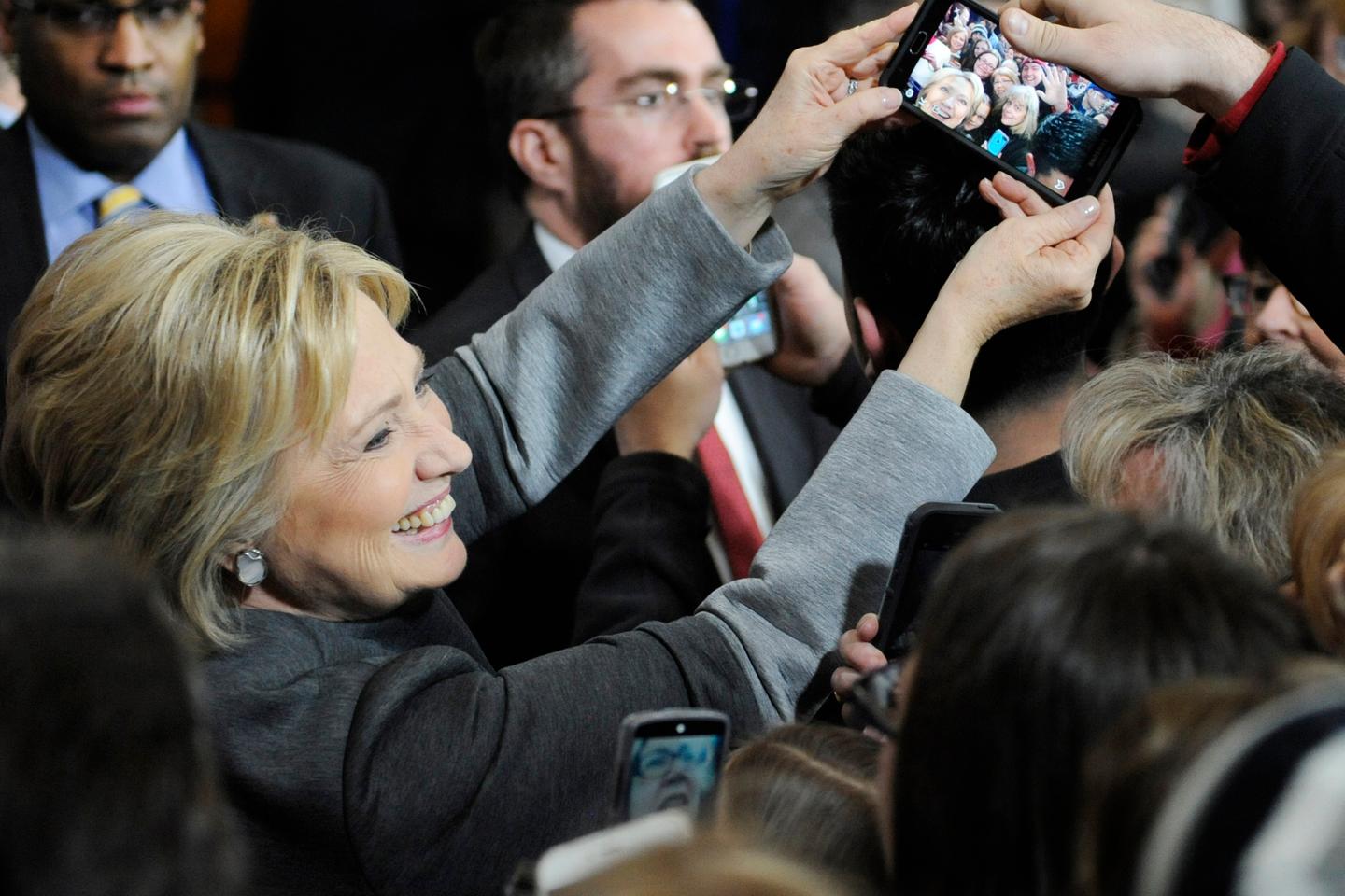 Affaire des e-mails : la NSA avait refusé de fournir à Hillary Clinton ...