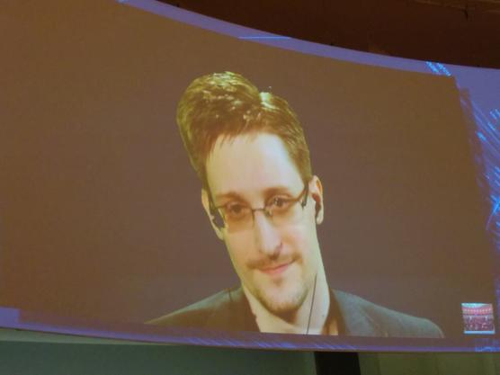 Sur Twitter, débat de haut vol entre Edward Snowden et l’auteur de la ...