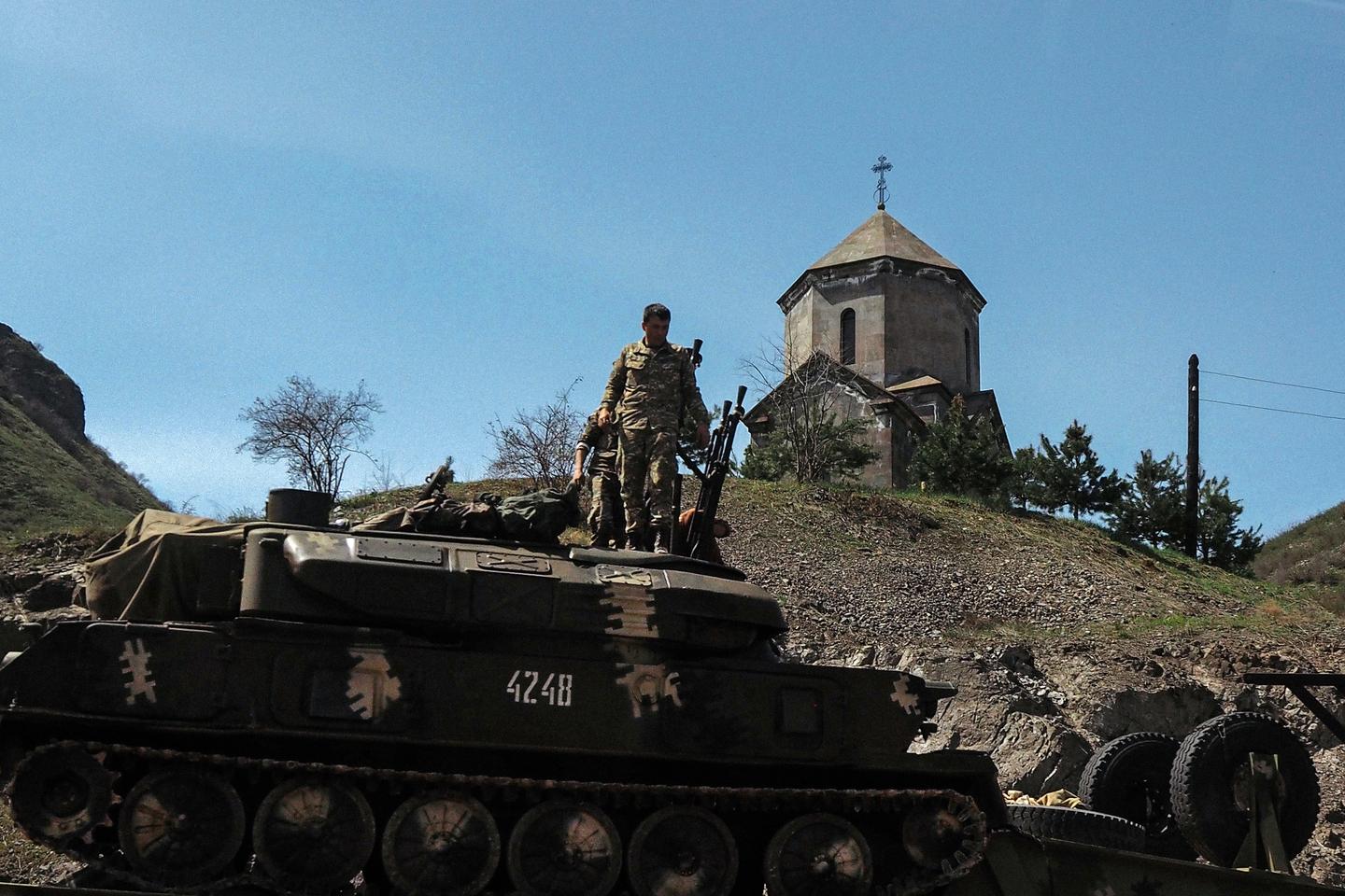 Au Haut-Karabakh, l’état de guerre permanent