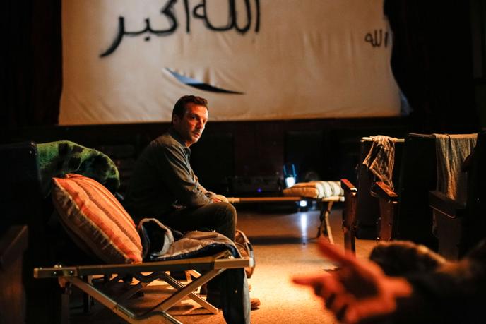 Malotru s’installe dans la légende