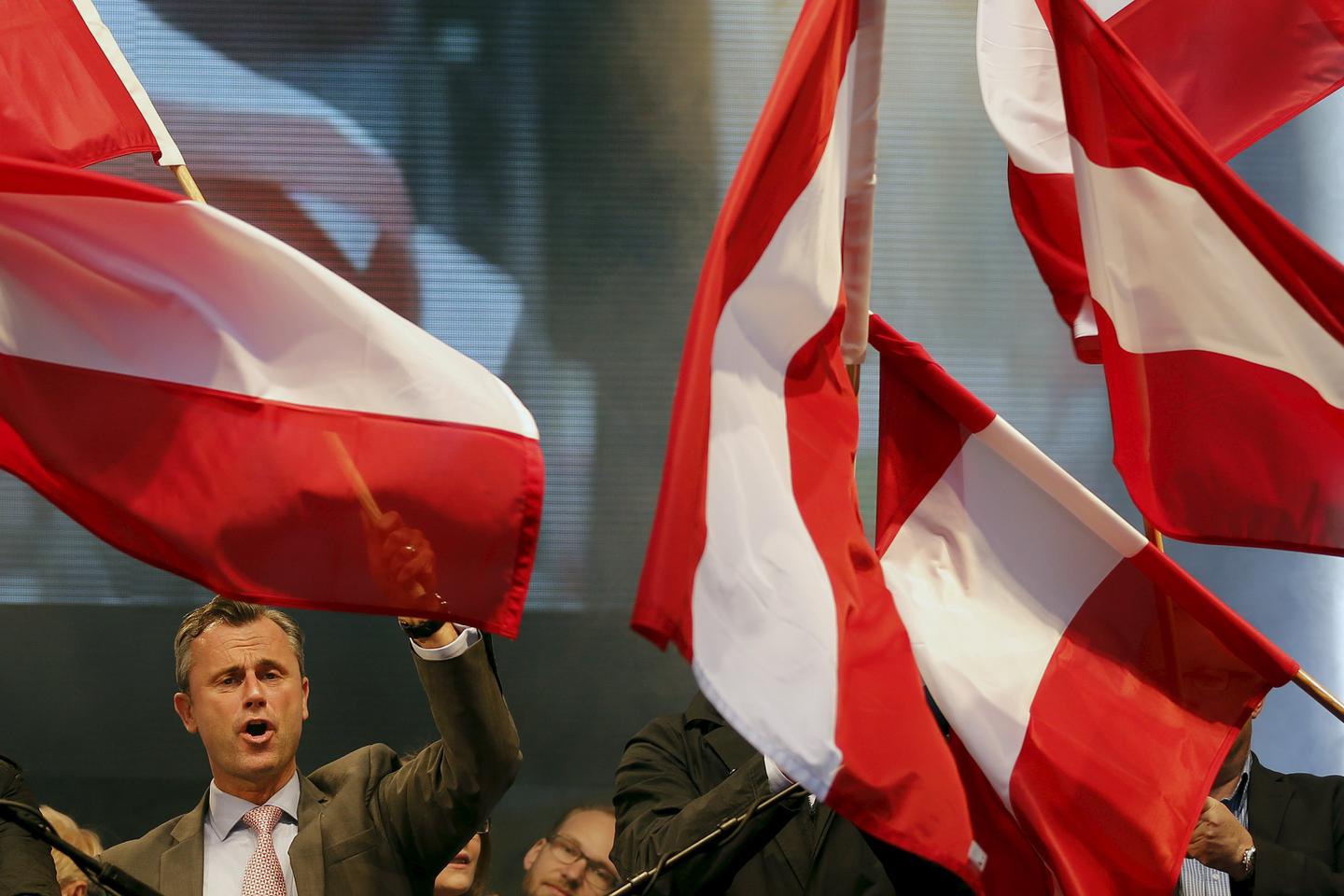 L’extrême droite en tête au premier tour de l’élection présidentielle ...