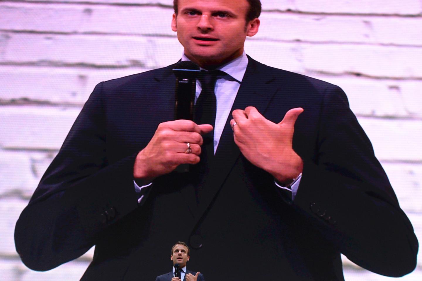 Emmanuel Macron tire sur le PDG de STMicroelectronics