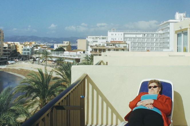 « Parasol » : la misère au soleil de Majorque