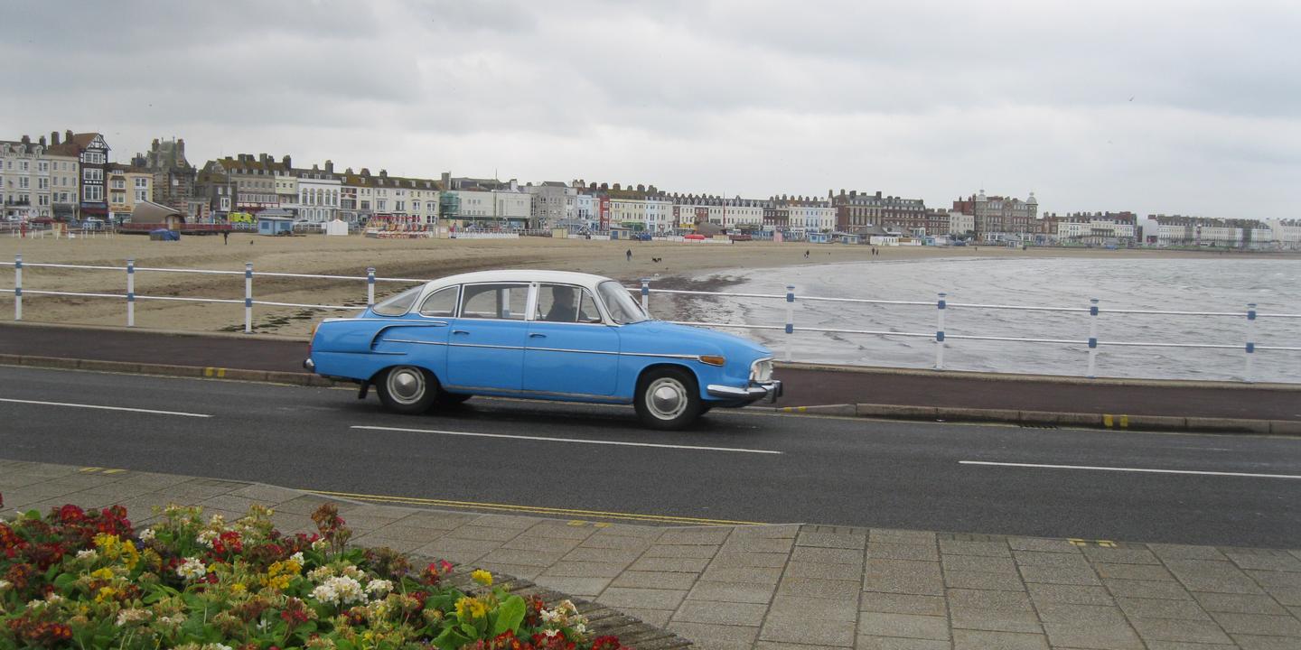 Tatra 603, une limousine d’apparat chic pour apparatchik