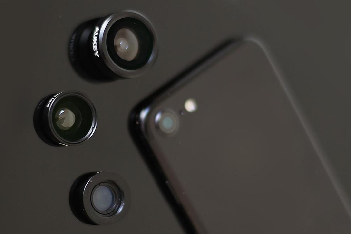 On a testé… trois objectifs photo pour smartphones