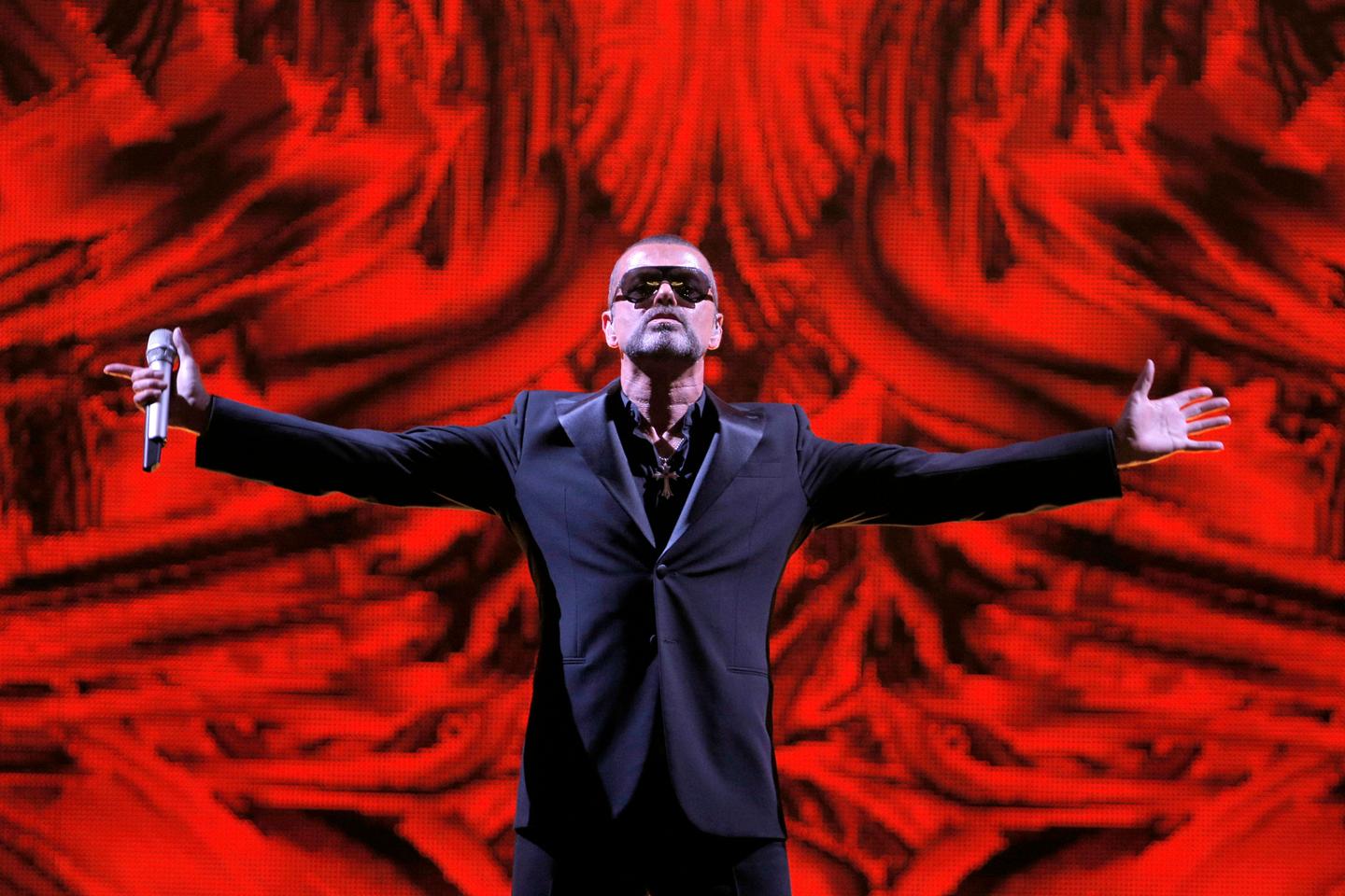 Mort de George Michael : « 2016 peut aller se faire voir », twitte Madonna