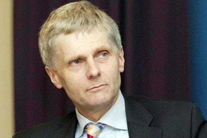 Tony Travers : « La gauche doit dire les choses franchement