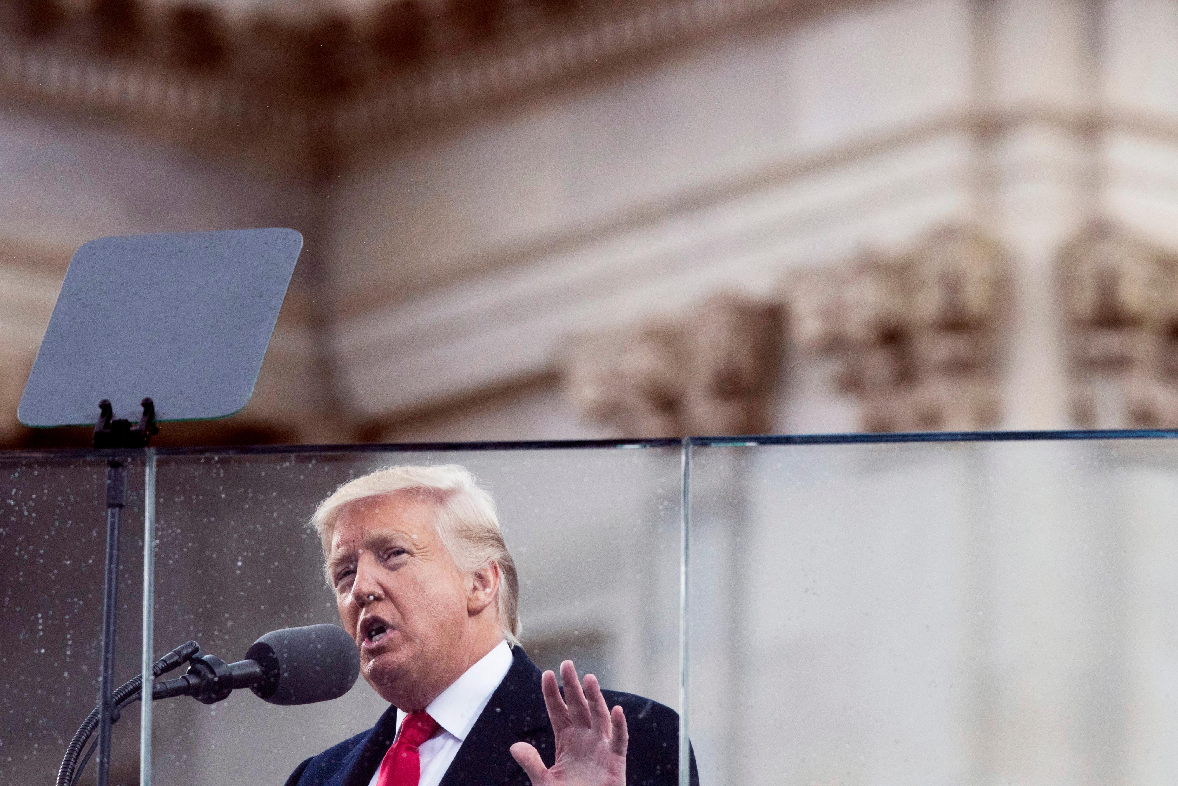 La Journée Dinvestiture De Donald Trump En Images