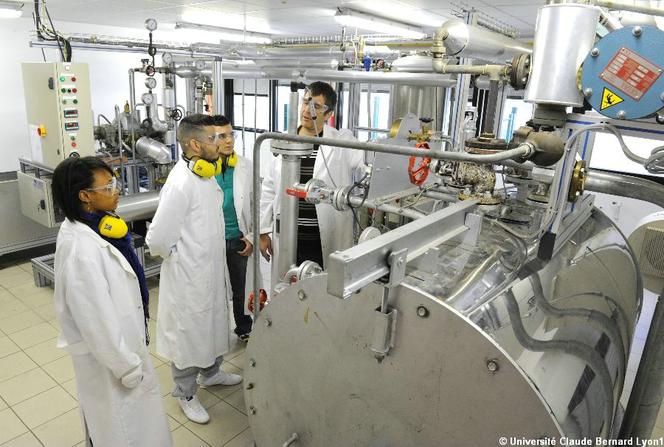 A l’IUT Lyon-I, un enseignement appliqué très apprécié des étudiants