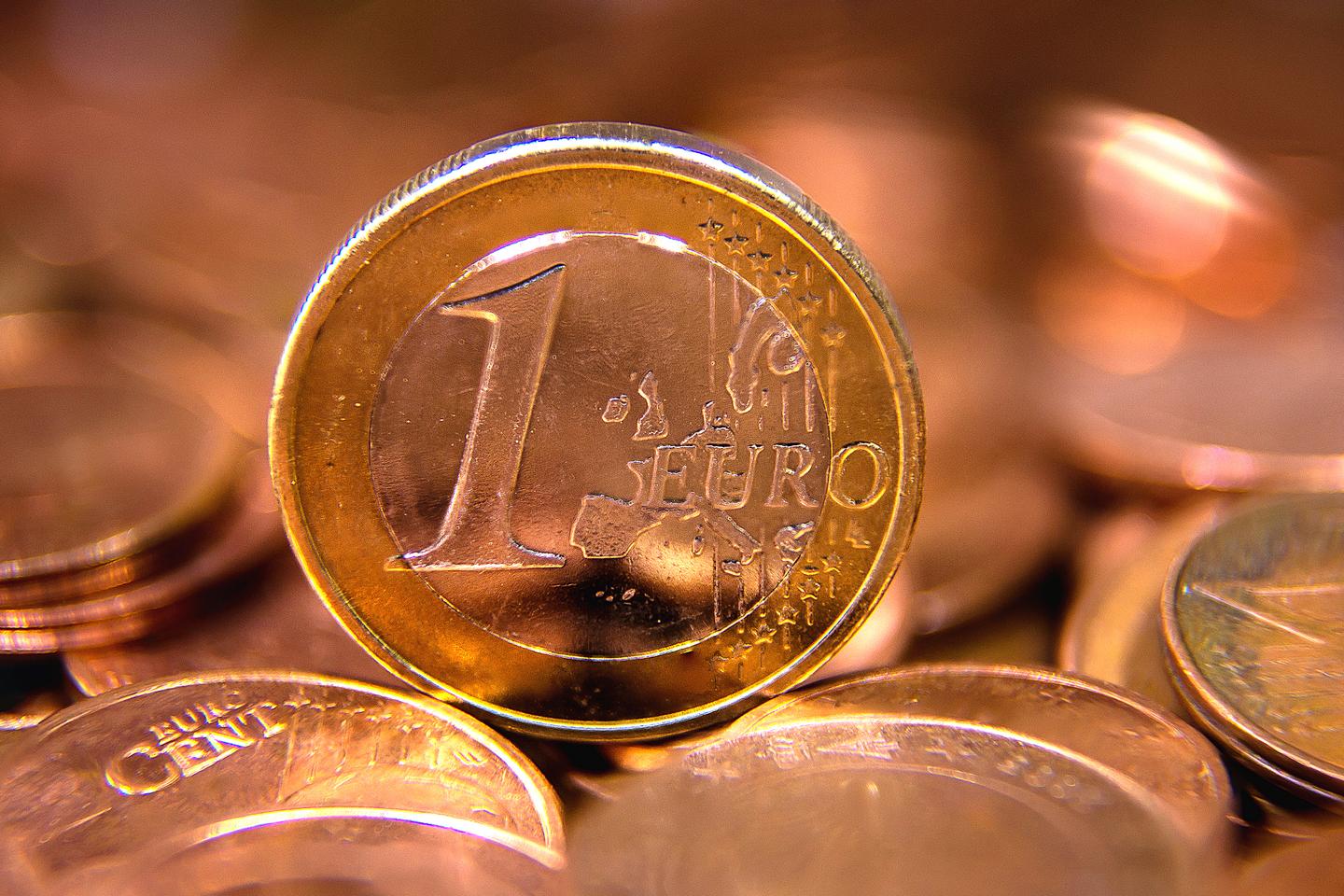 L euro Est d abord Politique l-euro-est-d-abord-politique