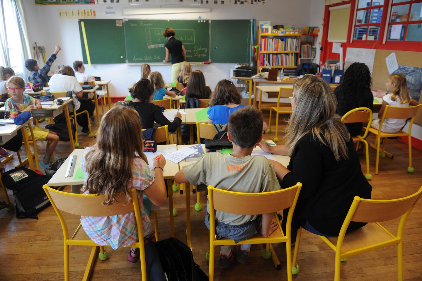 Quand Les Enseignants Retournent Sur Les Bancs De Lécole