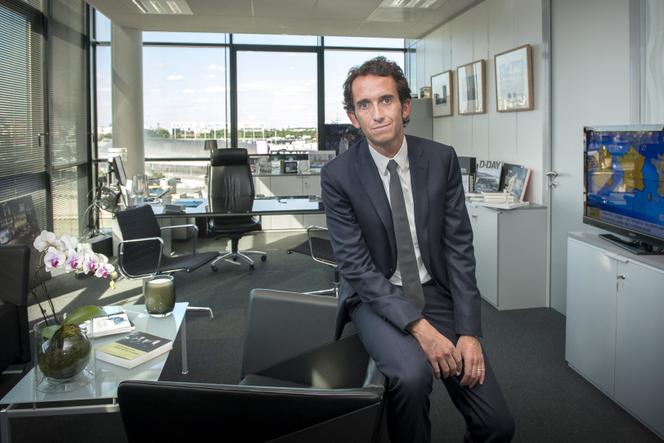 Les chantiers d’Alexandre Bompard, nouveau PDG de Carrefour