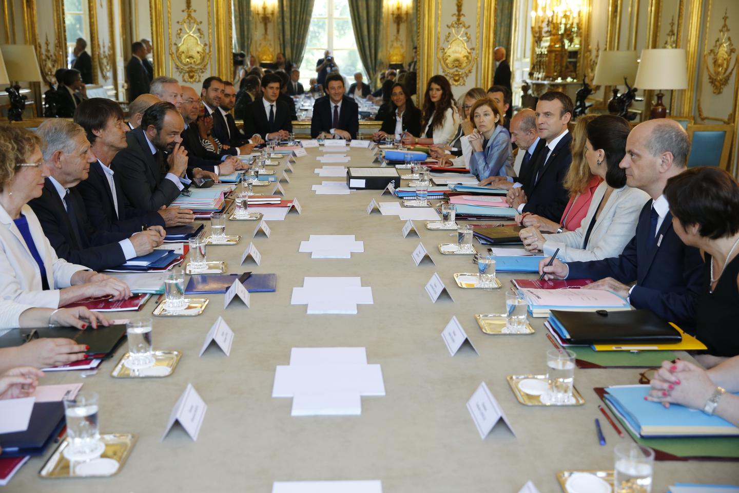 La machine gouvernementale au bord de la rupture