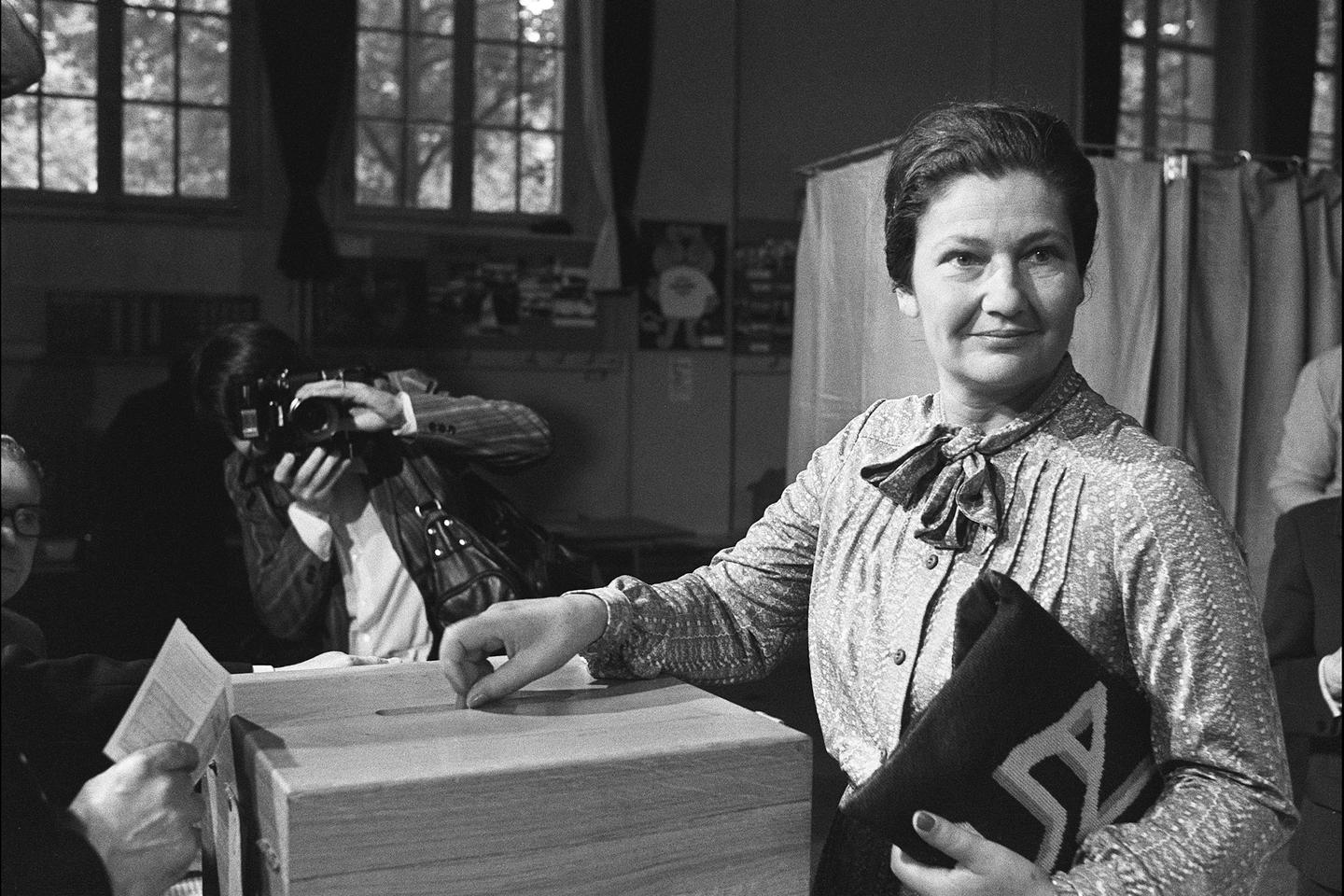 « Simone Veil était une féministe, mais aussi une femme de son temps