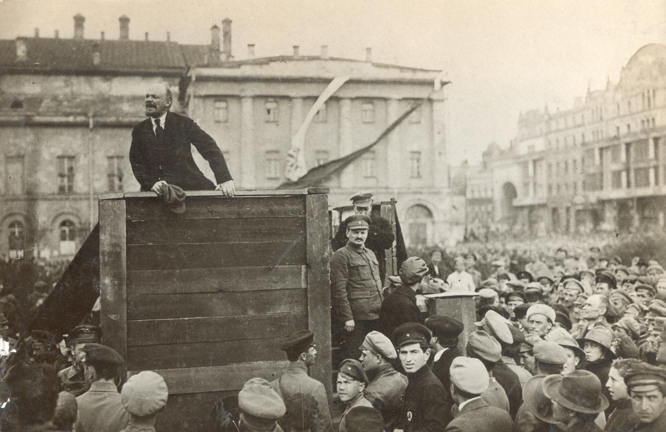 Russie, 6 janvier 1918 : tout le pouvoir aux bolcheviks
