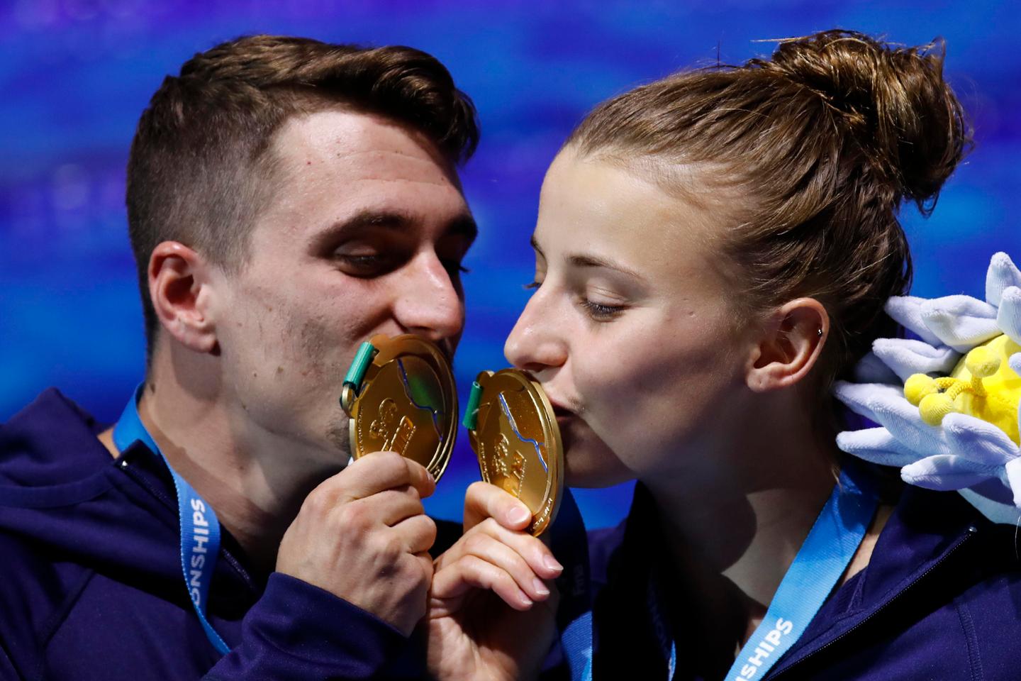 Natation : les Français Laura Marino et Matthieu Rosset champions du ...