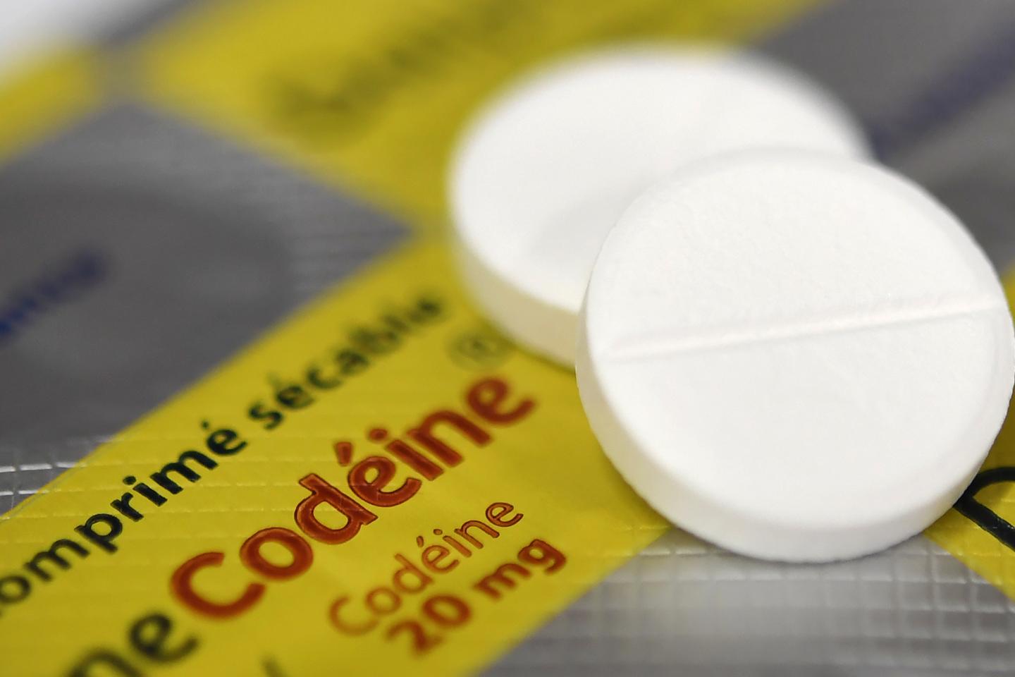 Codéine sur ordonnance : dans les pharmacies, un certain « flottement