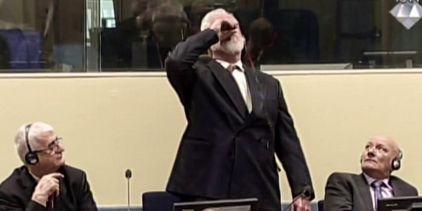 Suicide en direct d’un accusé du TPIY : les précédents coups de théâtre