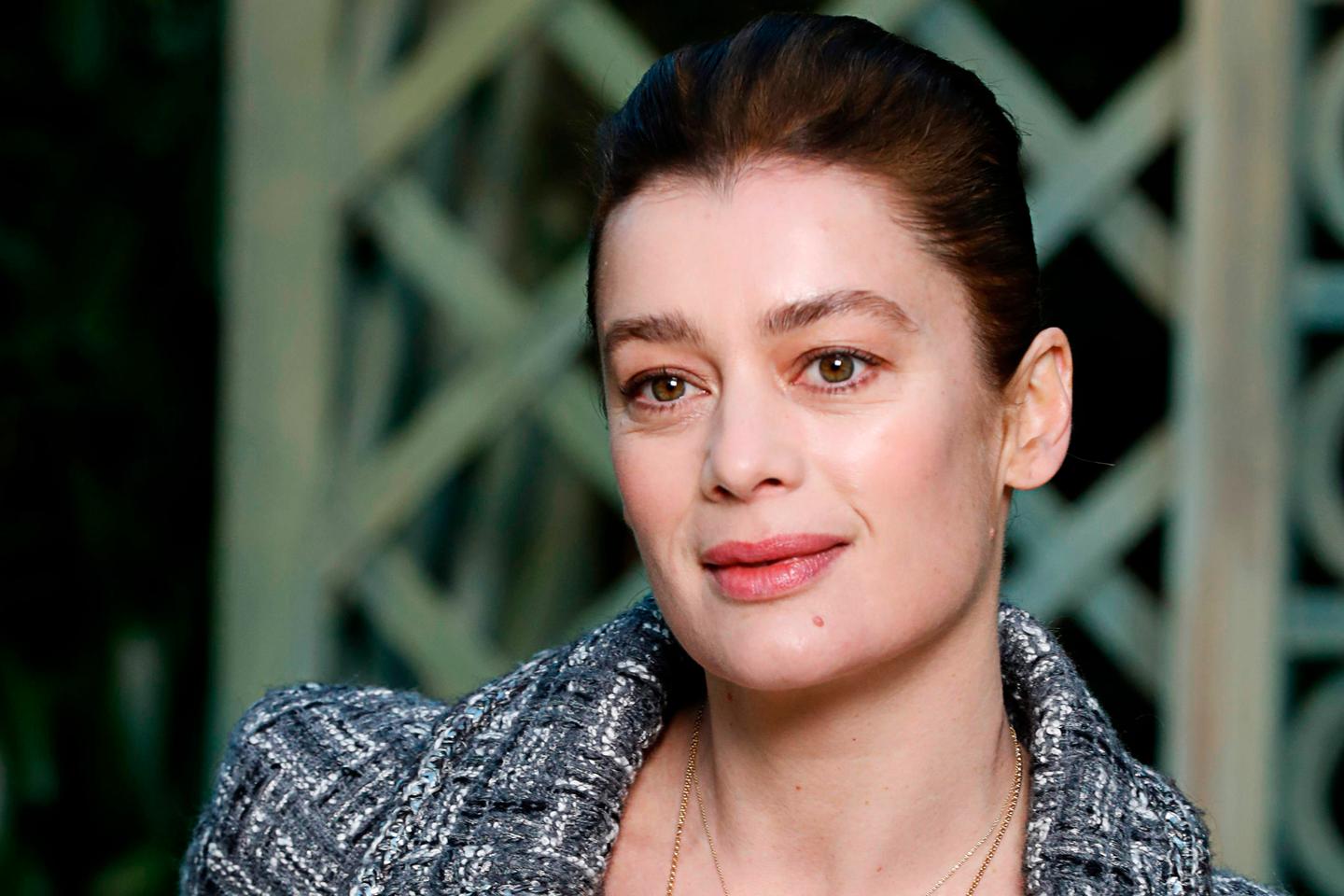 Paris Opera dance director resigns amid management criticism