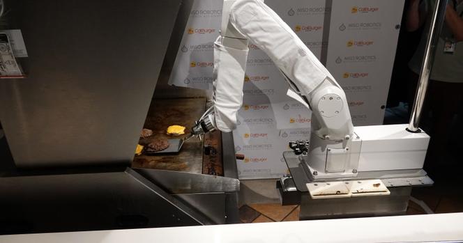 En Californie, les robots s’invitent au restaurant
