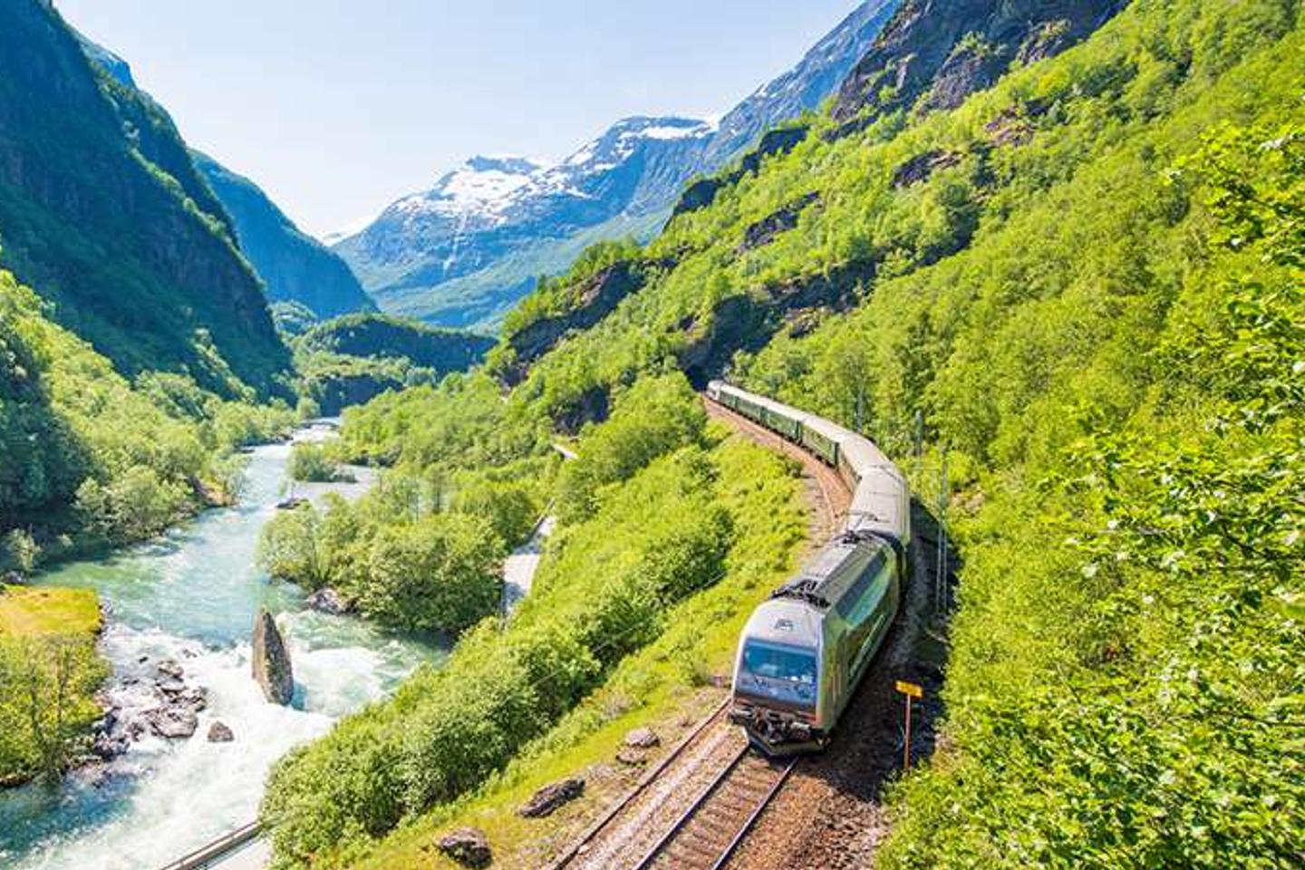 Ceux qui aiment prendront le train : cinq voyages pour se remettre sur ...
