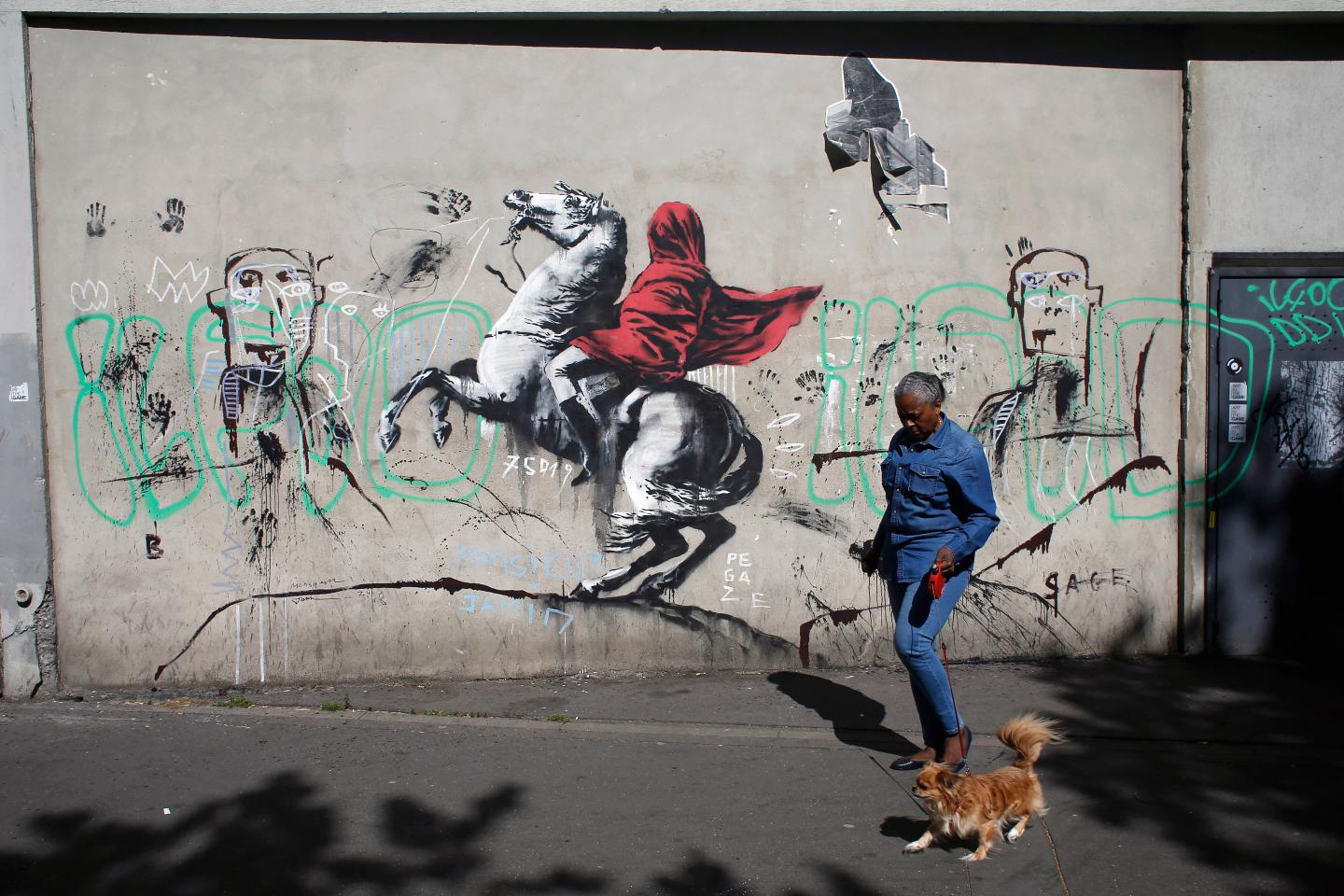 Banksy prend Paris pour cible et comme terrain de jeu